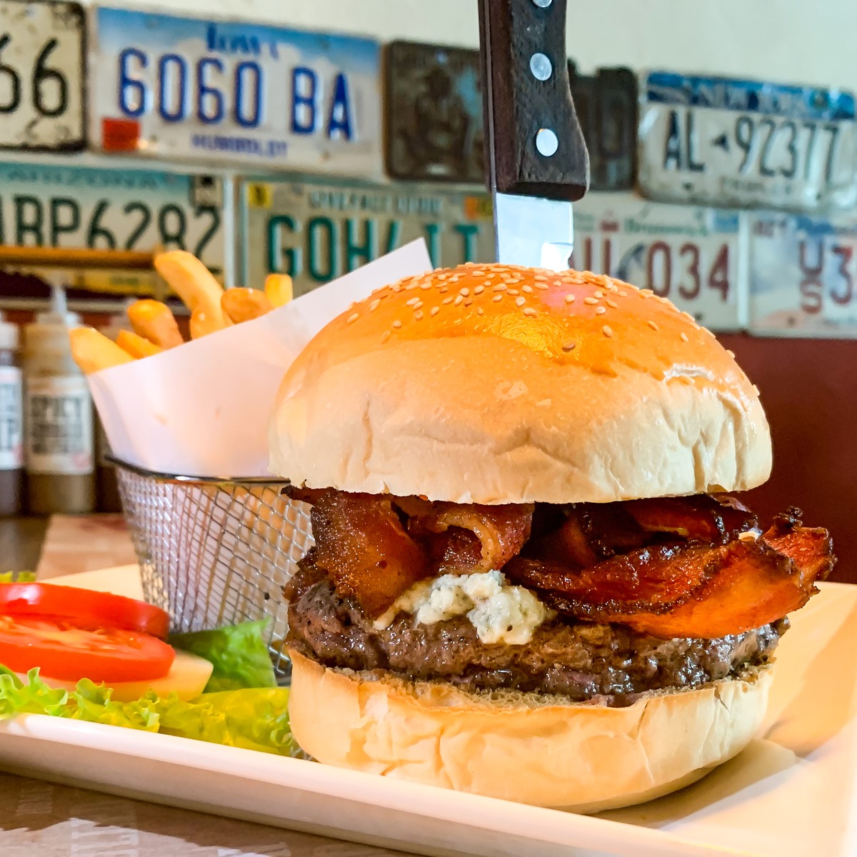 Guide to the Best Burger in Saigon - Pale Ale Travel