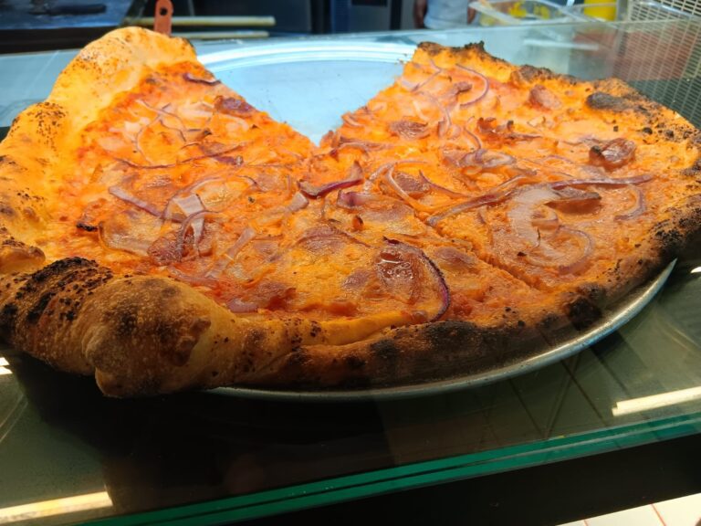 Sonny's Slice Shop: Pizza Bliss or Hot Garbage? - Pale Ale Travel